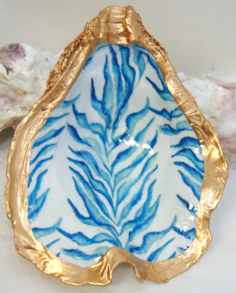 Watercolor Caribbean Seaweed Oyster Shell Jewelry Bowl | Lowcountry Linens