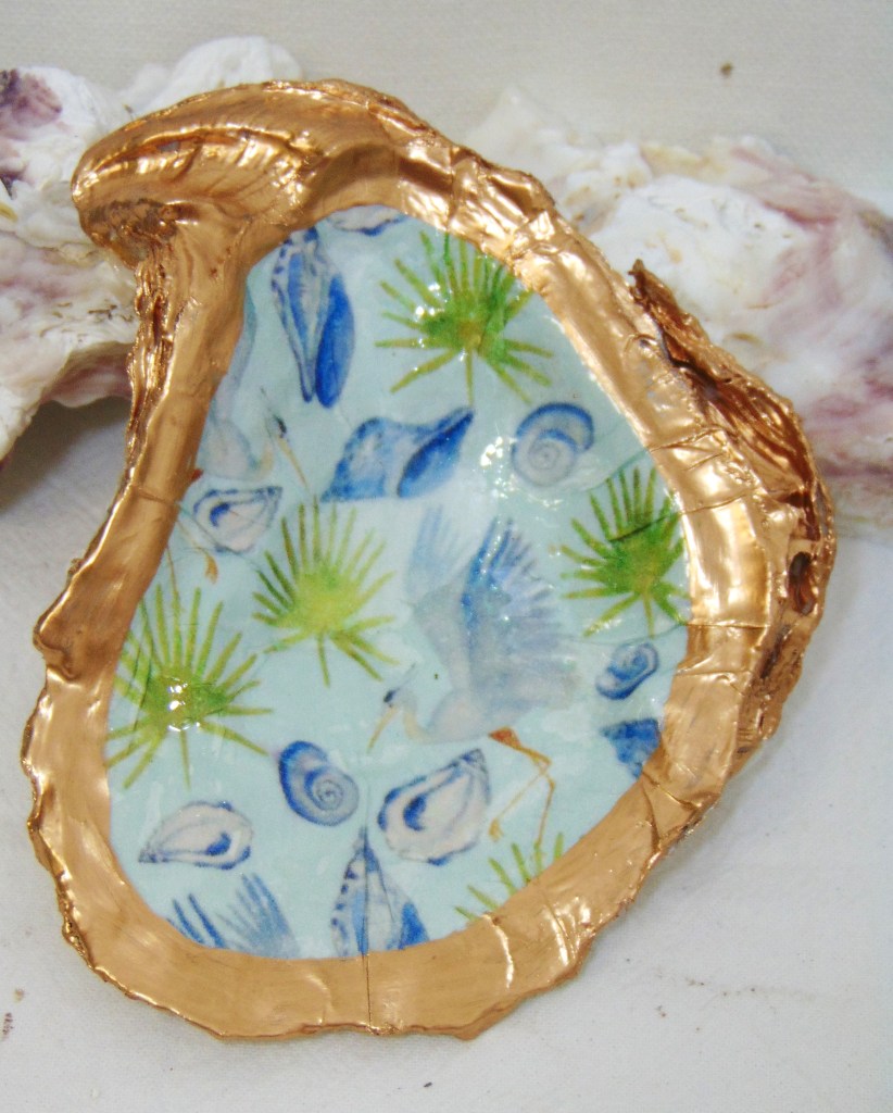 Watercolor Coastal Life Oyster Shell Jewelry Bowl | Lowcountry Linens